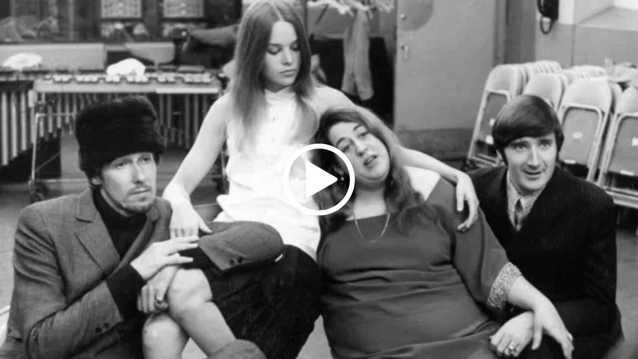 The Mamas & The Papas - Creeque Alley